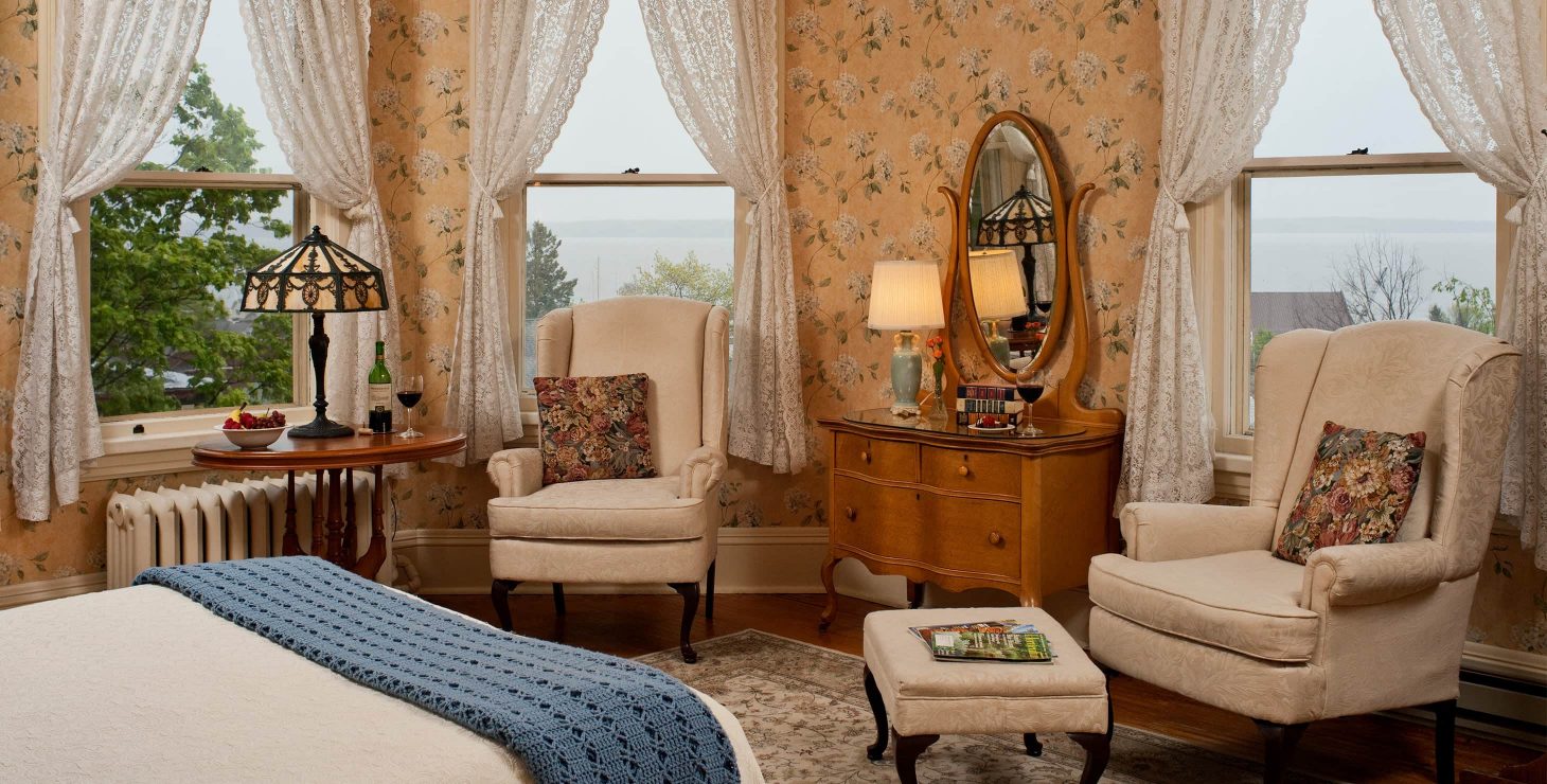 Bayfield, WI Lodging - Guest Rooms & Cottages | Old Rittenhouse Inn