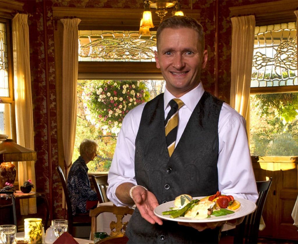 Restaurants in Bayfield, WI - Fine Dining on Lake Superior | Landmark ...